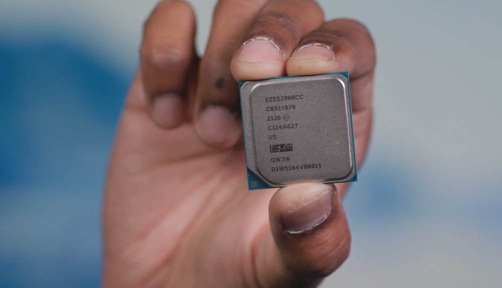 幫雲服務榨出更多運算資源，英特爾推出首款ASIC架構IPU | iThome